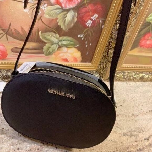 Michael Kors | Bags | New Michael Kors Black Saffiano Leather Jet Set ...
